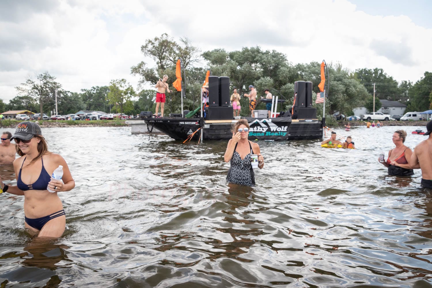 Bago Barge and Beach Bash 2021 - Wisconsin Entertainer a Wisconsin Party website